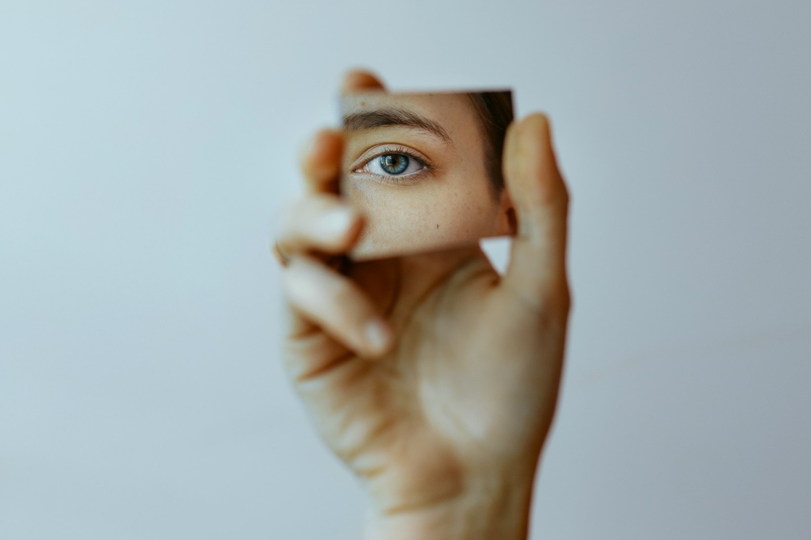 Manchas na visão: por que esse problema acontece? - Olhar Certo ...